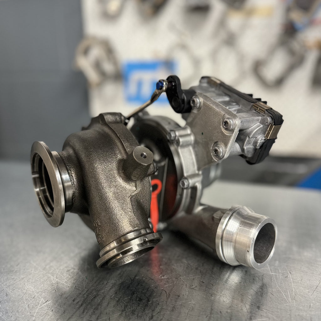 819977 - BMW X1, 200D / MINI Cooper - 2.0L D B47C20O0 - Replacement Tu ...